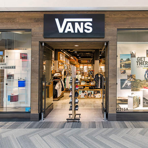 VANS STORE - WOODFIELD in Schaumburg, IL, 60173