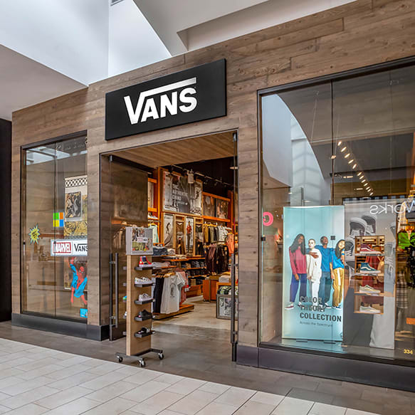 VANS STORE - TOWNE EAST SQUARE in Wichita, KS, 67207