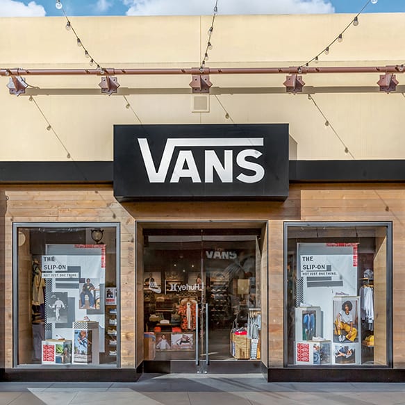 VANS STORE - IRVINE SPECTRUM in Irvine, CA, 92618