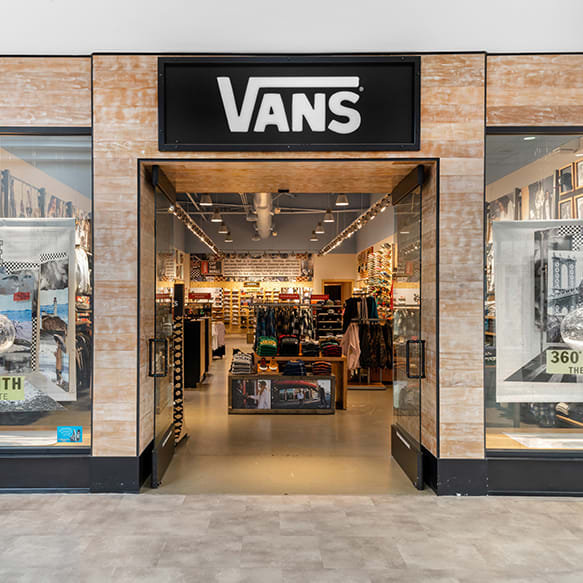 VANS STORE - SALINAS (N.RIDGE MALL) in Salinas, CA, 93906