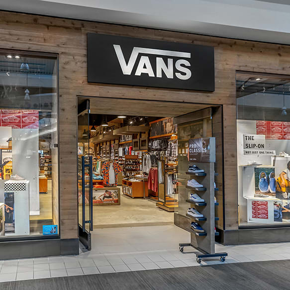VANS STORE - TYLER GALLERIA in Riverside, CA, 92503