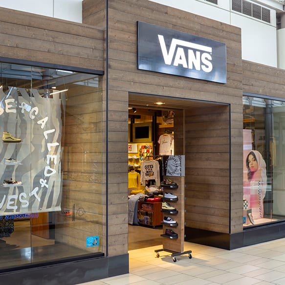 VANS STORE - ARROWHEAD TOWNE CTR in Glendale, AZ, 85308
