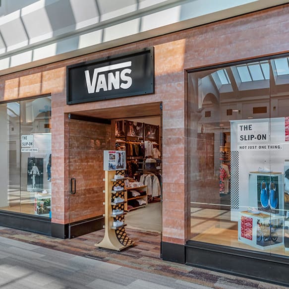 VANS STORE - MENLO PARK in Edison, NJ, 08837