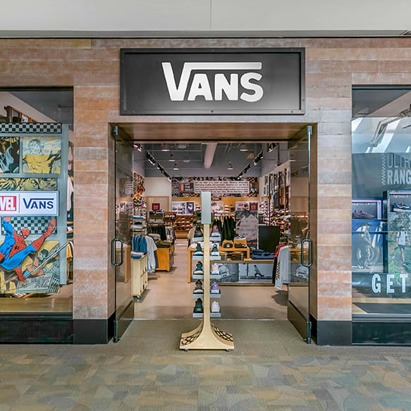 VANS STORE - ROCKAWAY TOWNSQUARE in Rockaway, NJ, 07866