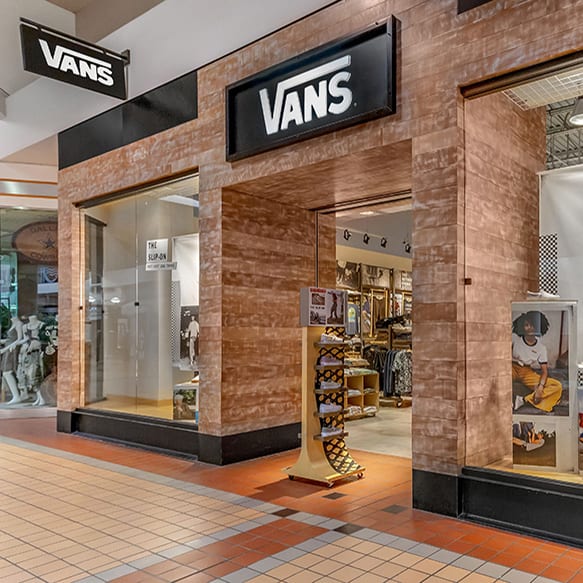 VANS STORE - COLUMBIA CENTER in Kennewick, WA, 99336