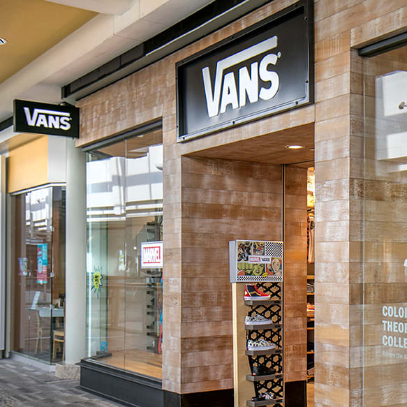 VANS STORE - THE AVENUES MALL in Jacksonville, FL, 32256