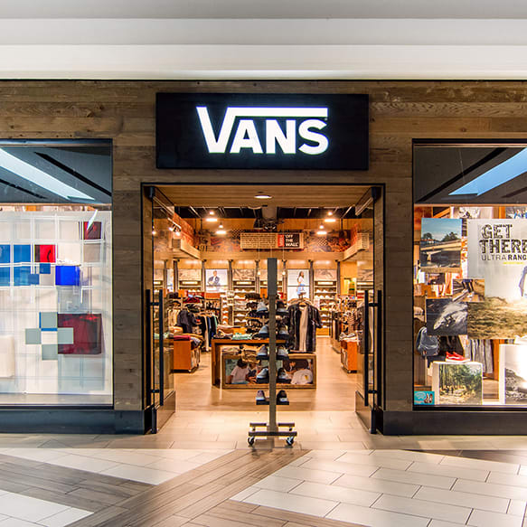 VANS STORE - CUMBERLAND MALL in Atlanta, GA, 30339