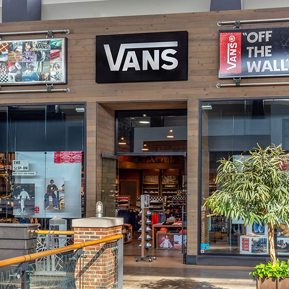 VANS STORE - STREETS AT SOUTHPOINT in Durham, NC, 27713