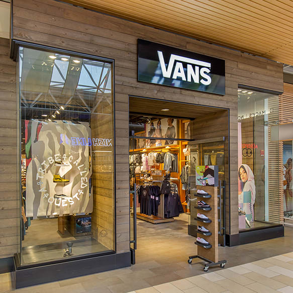 VANS STORE - CHRISTIANA MALL in Newark, DE, 19702