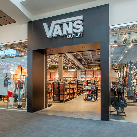 VANS STORE - JERSEY GARDENS in Elizabeth, NJ, 07201