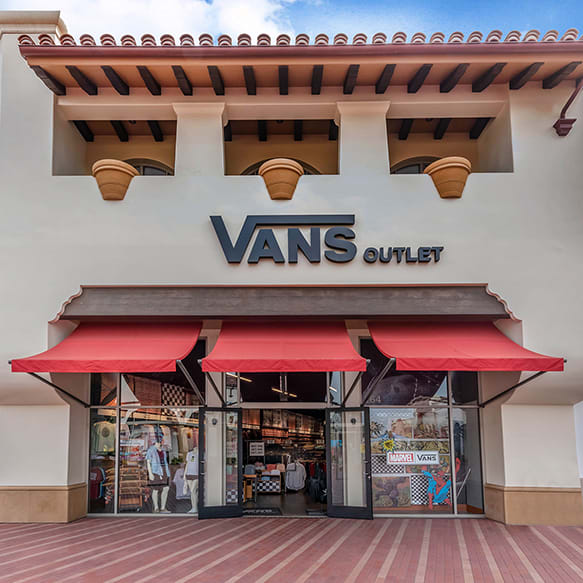 VANS STORE - OUTLETS AT SAN CLEMENTE in San Clemente, CA, 92672