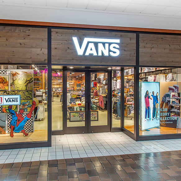 VANS STORE - JACKSONVILLE MALL in Jacksonville, NC, 28546