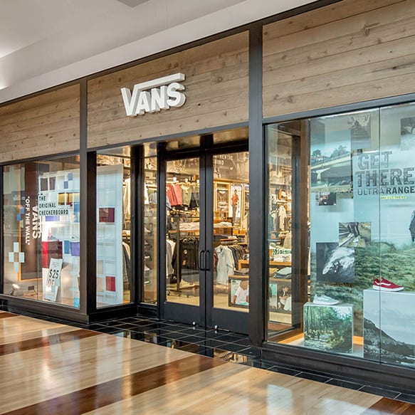 VANS STORE - WEST COUNTY CENTER in Des Peres, MO, 63131