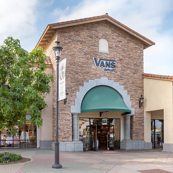 VANS STORE - CAMARILLO in Camarillo, CA, 93010