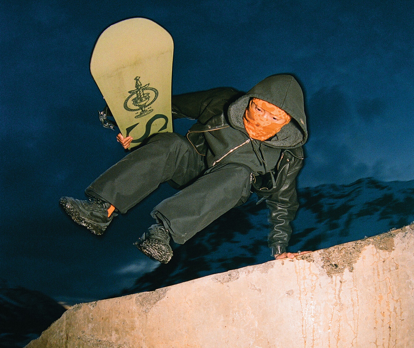 Vans Snowboarding | Vans US
