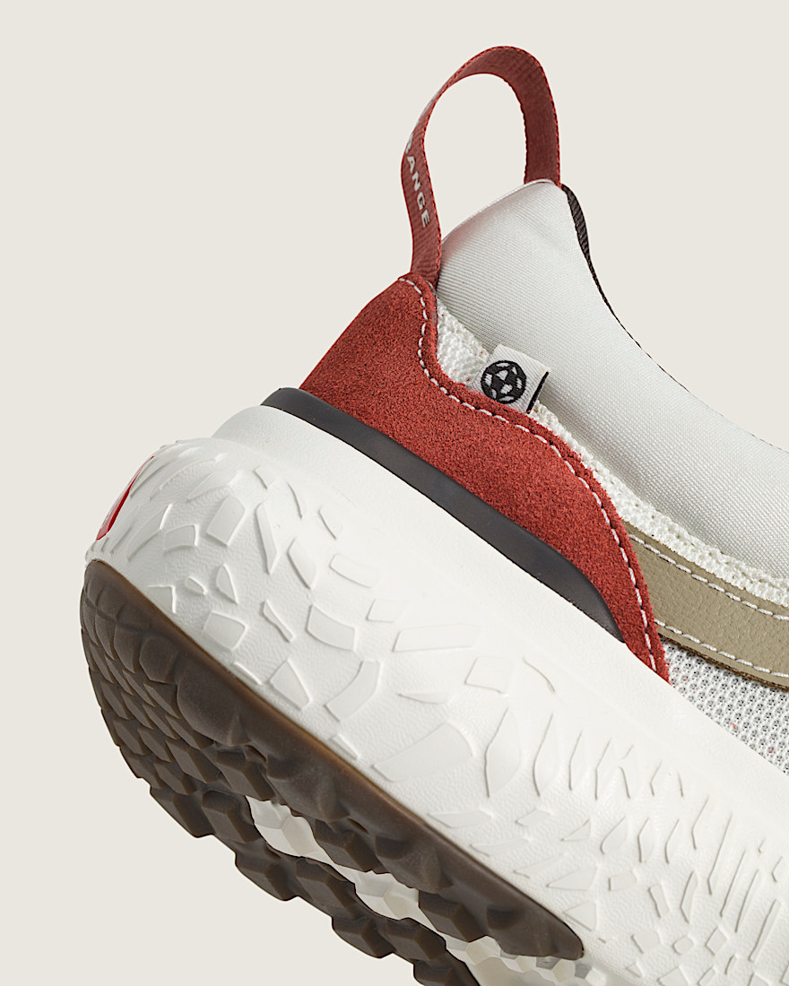 Shop Red Shoes – Standout Style in Every Shade | Vans