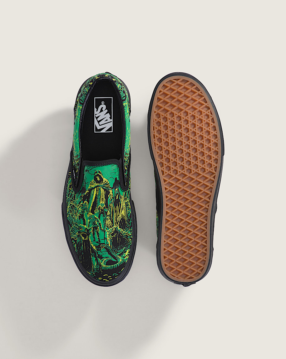 Classic Slip-On Halloween Shoe en Reaper Green | Vans CA