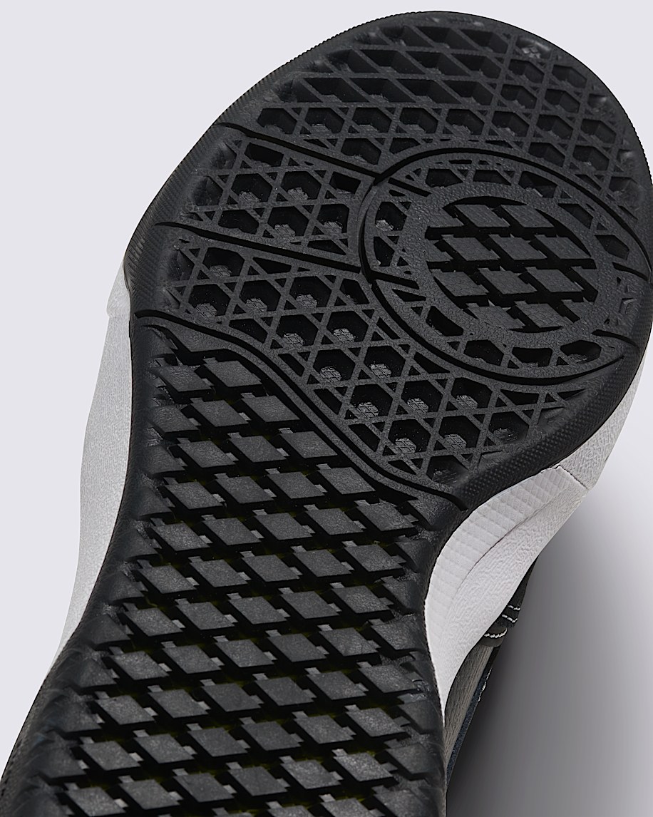 Rowan 2.0 Shoe en Black | Vans CA