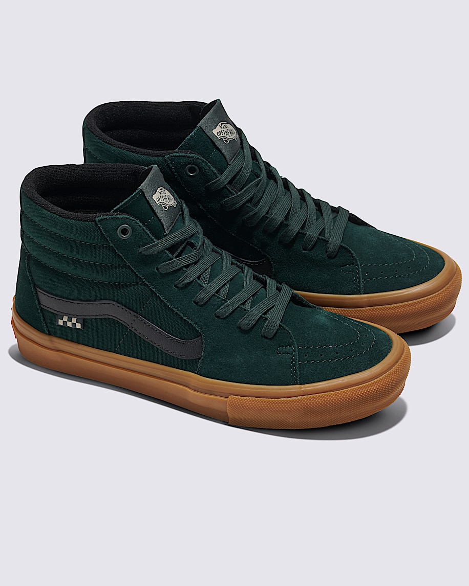 Skate Sk8-Hi Shoe in Green / Gum | Vans
