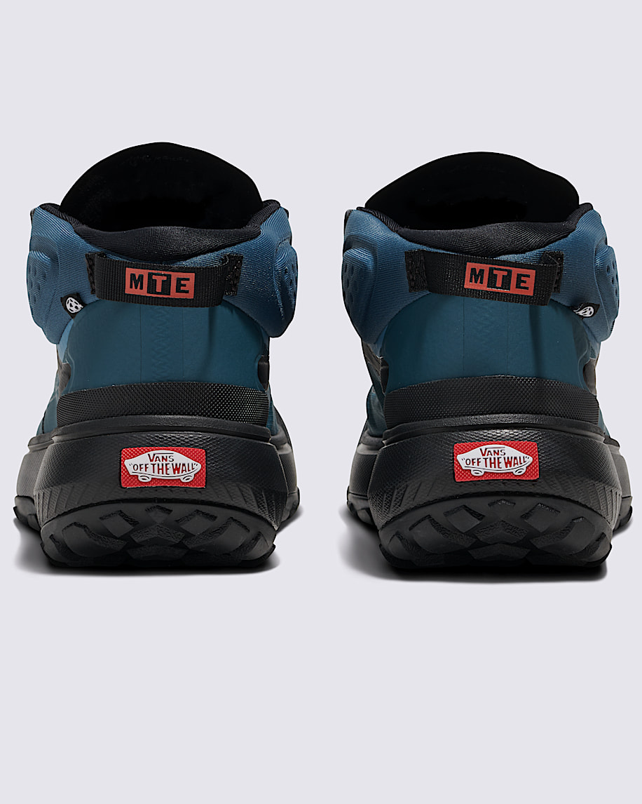 MTE Crosspath Mid Shoe in Blue | Vans Canada