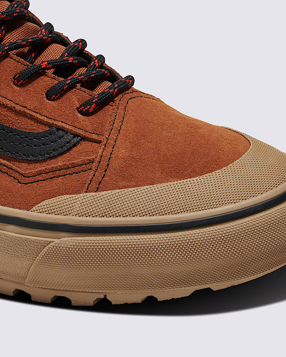 MTE Old Skool Waterproof Insulated Shoe in Glazed Ginger Brown | Vans