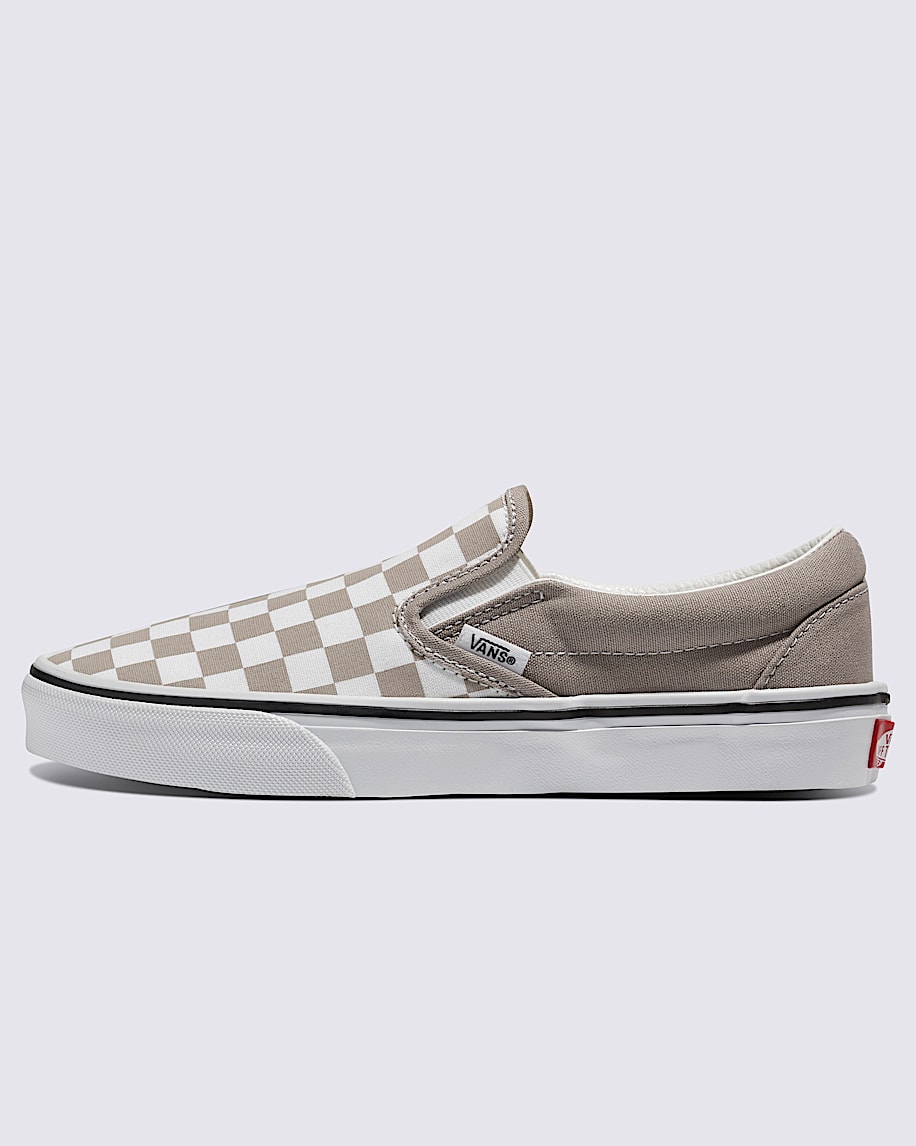 Classic Slip-On Checkerboard Shoe en Atmosphere Grey | Vans CA