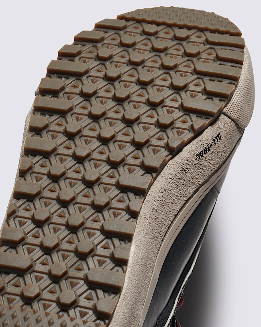 Standard Waterproof Boot in Black | Vans