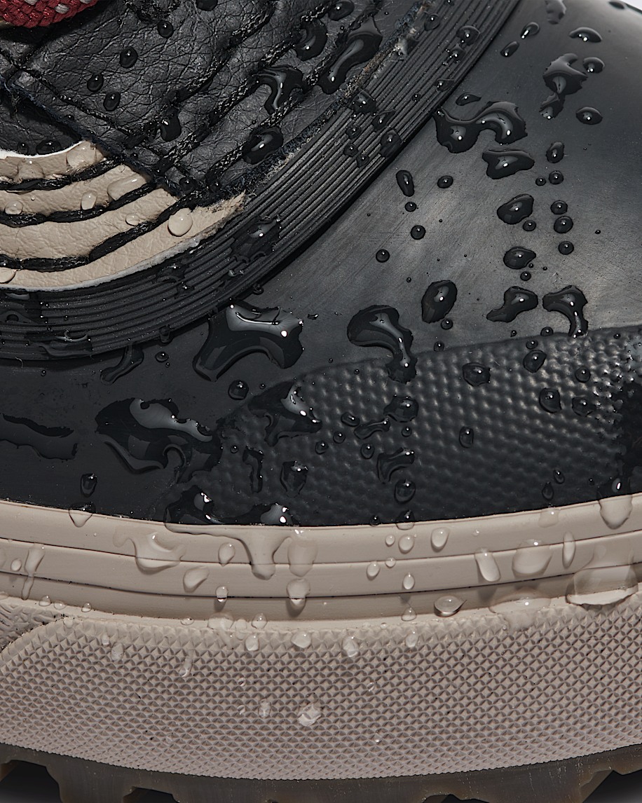 Standard Waterproof Boot in Black | Vans