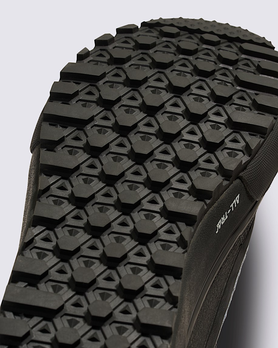 Standard Mid Waterproof Boot in Tan Brown / Black | Vans