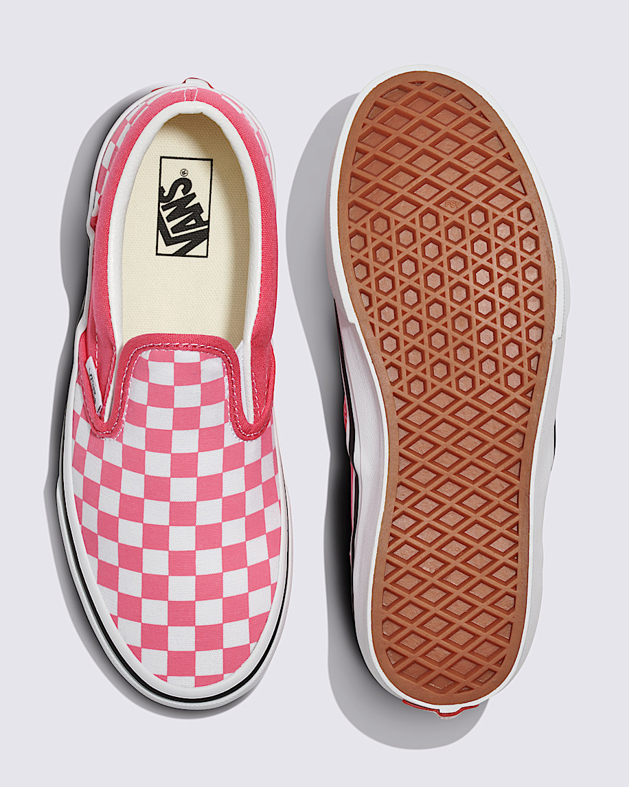Big Kids Slip-On Checkerboard Shoe in Honeysuckle Pink / White | Vans