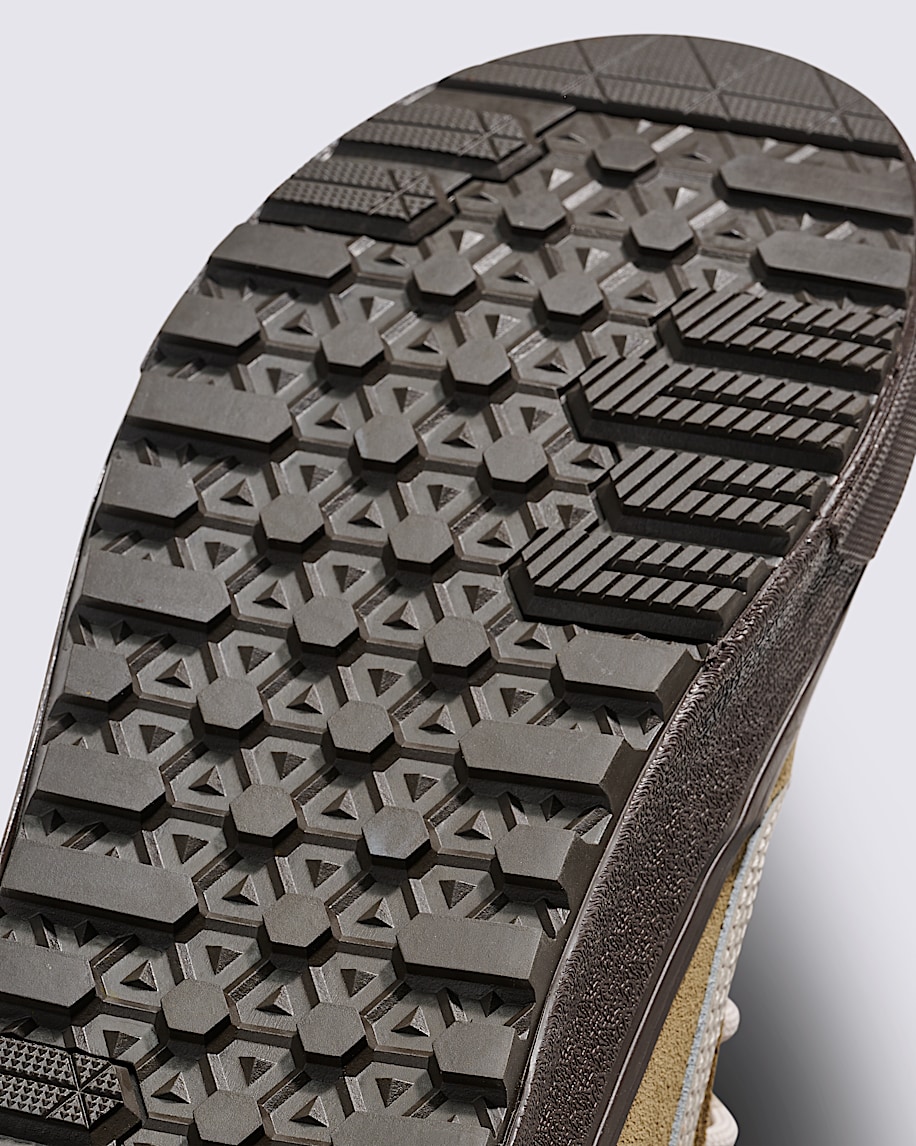 MTE Sk8-Hi Waterproof Insulated Shoe in Olive Brown | Vans