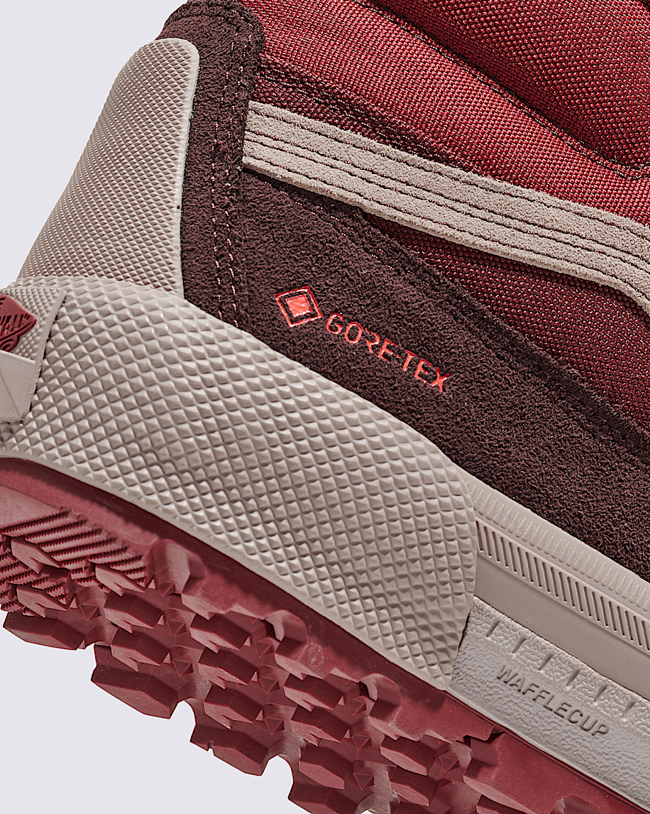 MTE Sk8-Hi Gore-Tex Shoe in Bitter Chocolate Brown | Vans Canada