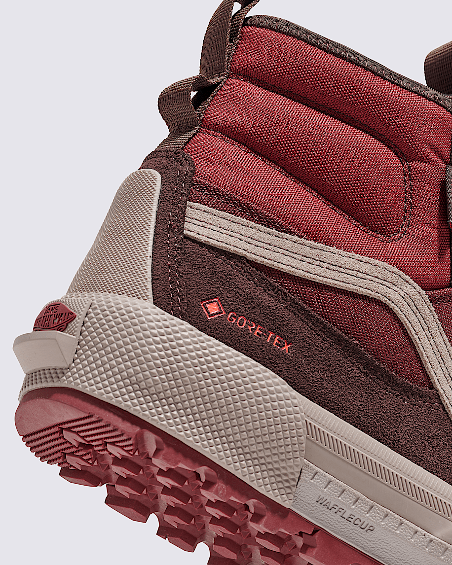 MTE Sk8-Hi GORE-TEX Insulated Shoe in Bitter Chocolate Brown | Vans