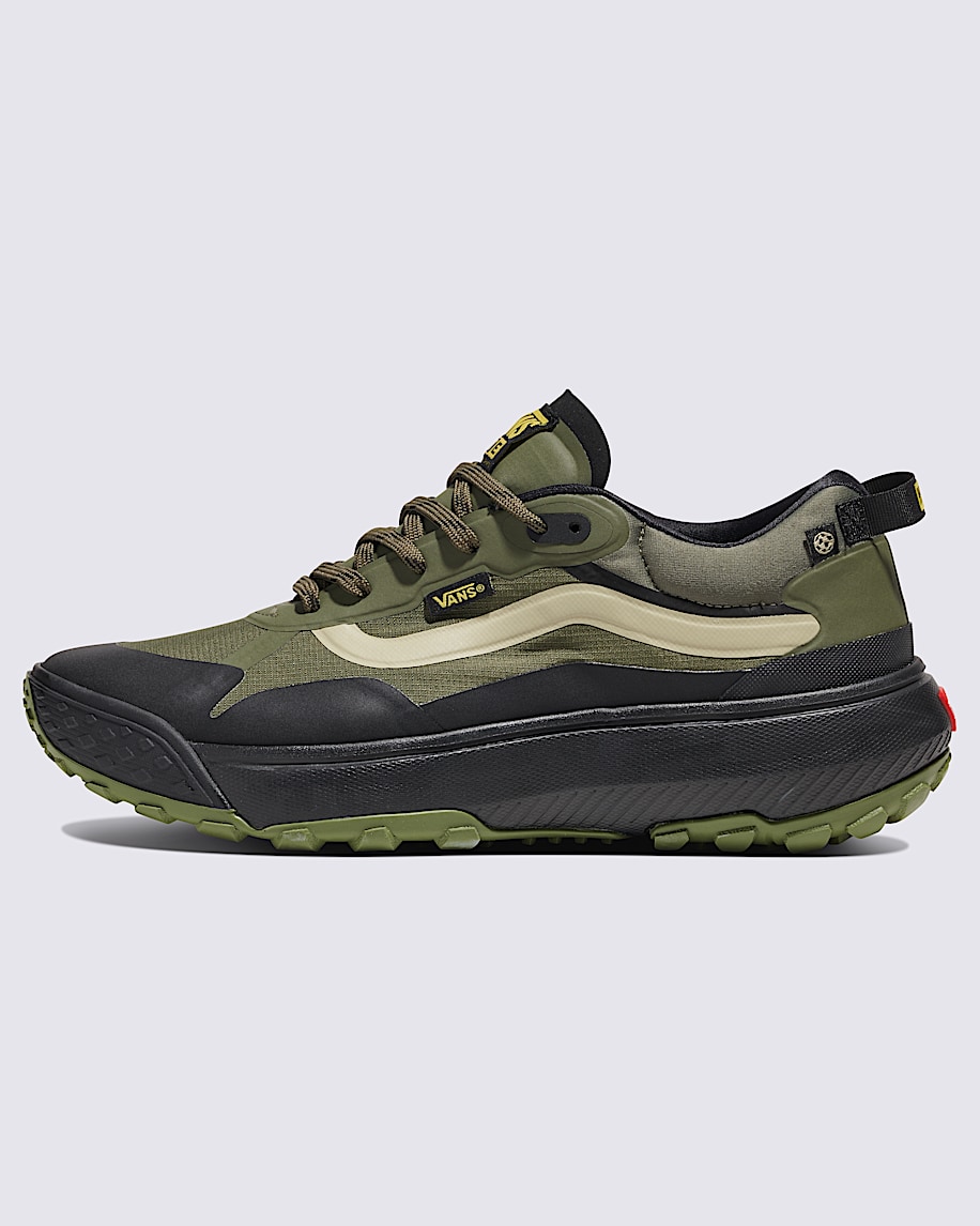MTE Crosspath Shoe in Olive Green / Black | Vans