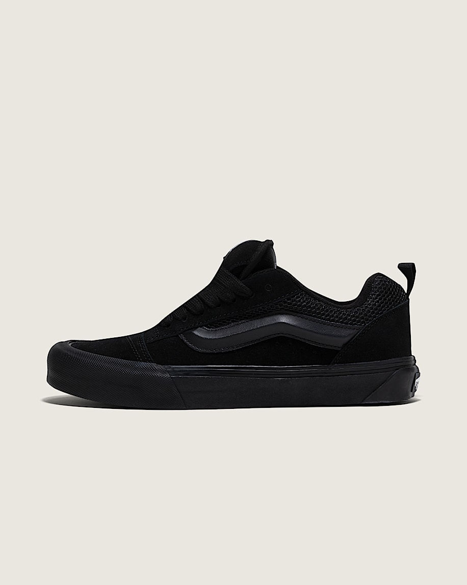 Knu Skool Suede Shoe in Black | Vans Canada